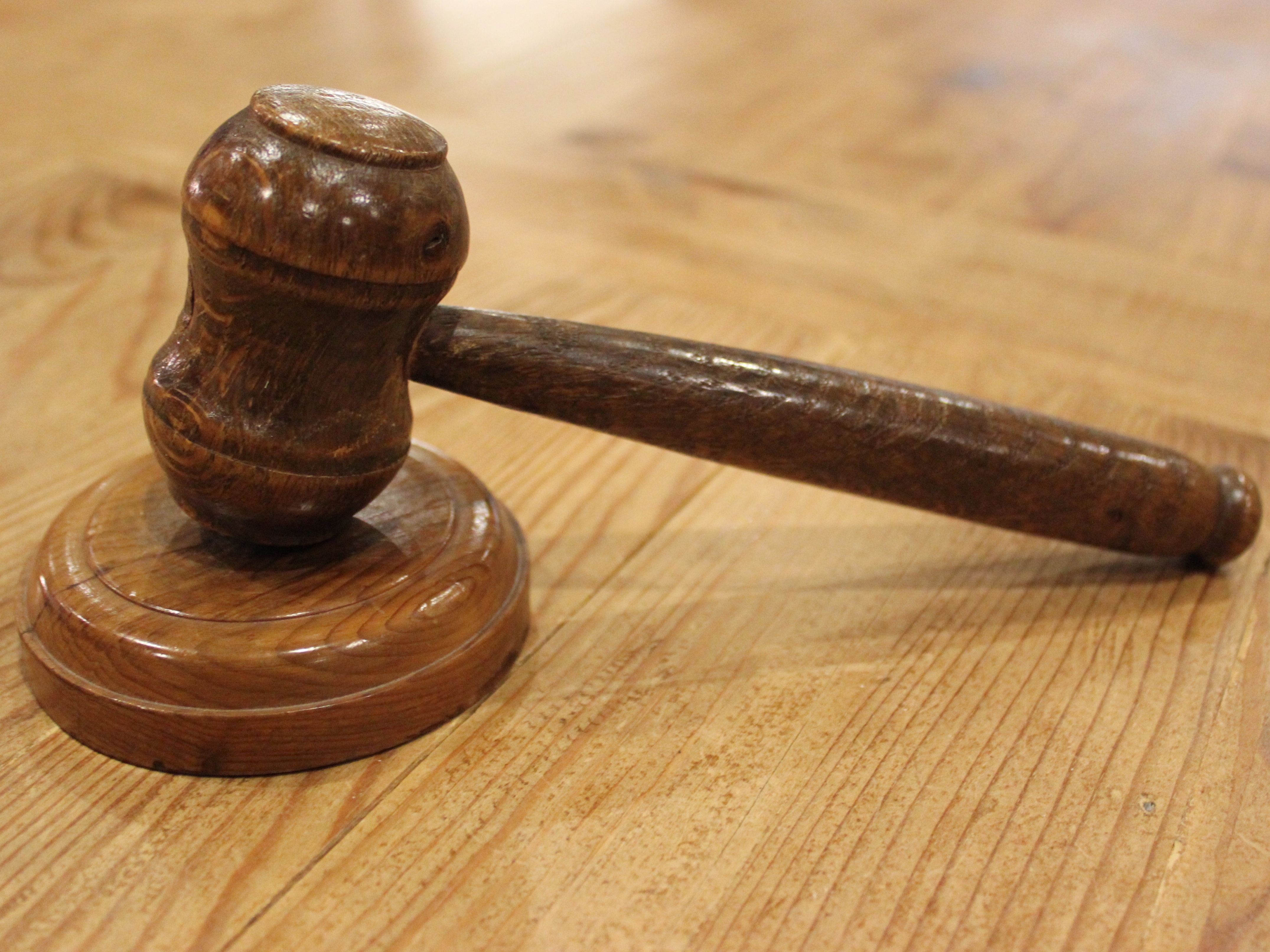 Cobb Amos Estate Agents | Gavel 3